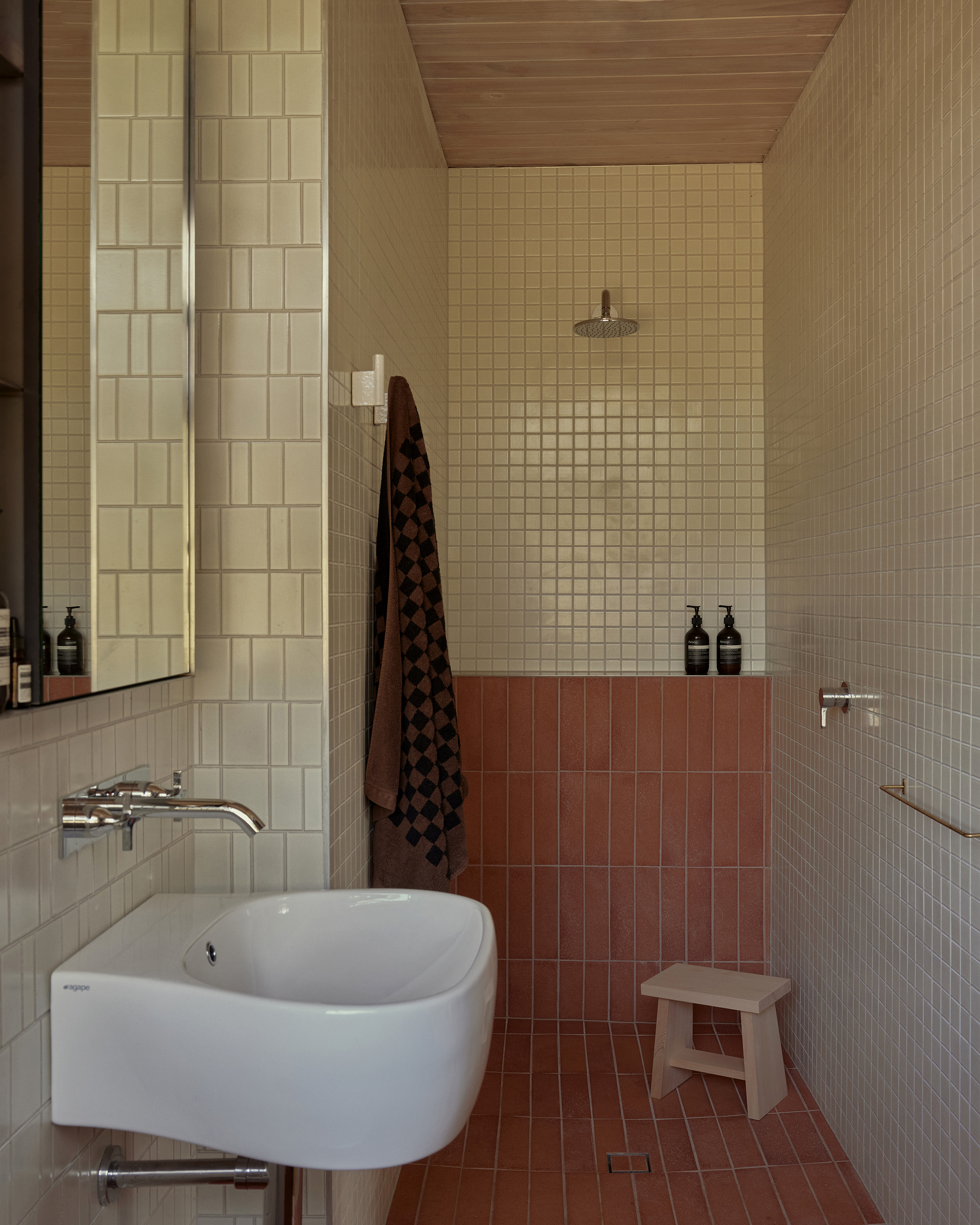 Riverbend Repair – Building Homes