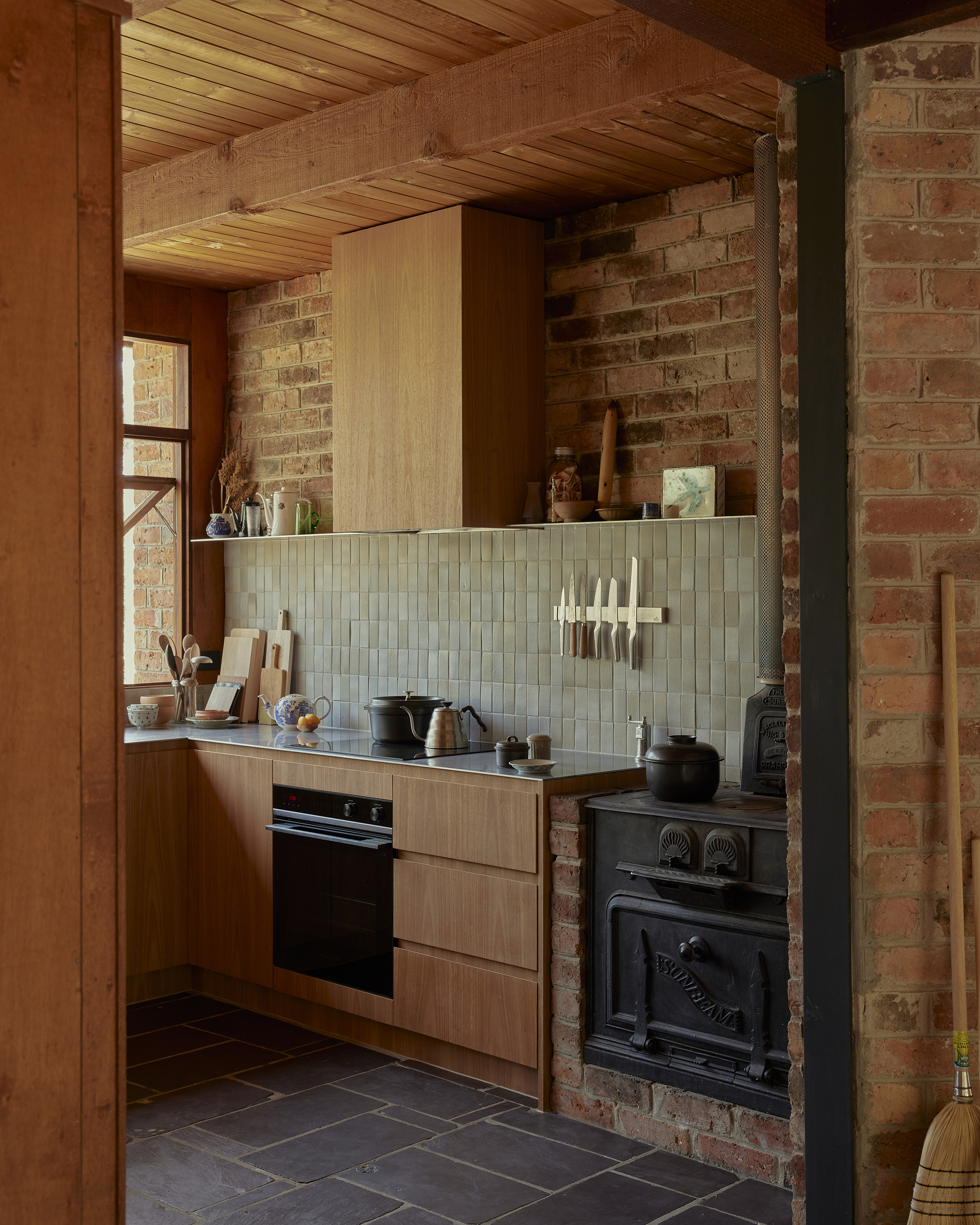 Riverbend Repair – Building Homes